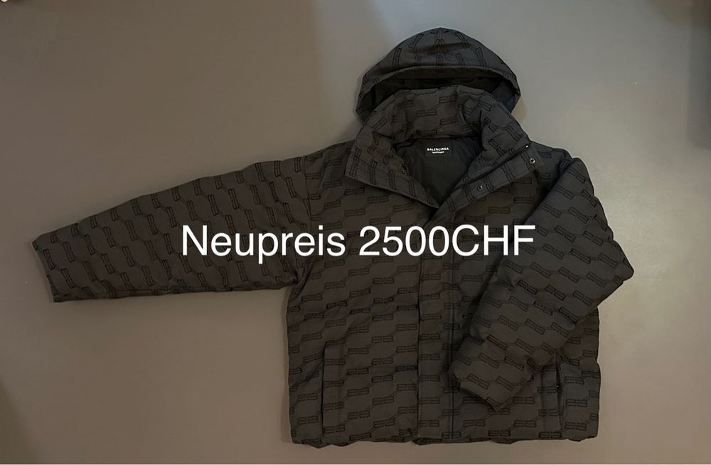 Balenciaga monogram padded jacket (Neu (gemäss Beschreibung)) in ...