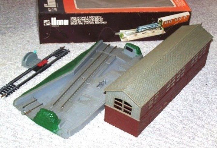 Lima H0 Lokschuppen, Segment-Drehscheibe + Entkupplungsgleis | Kaufen auf Ricardo