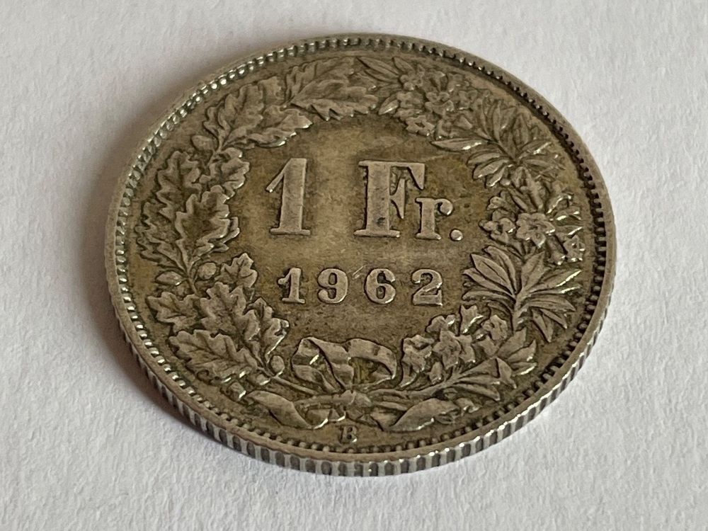 Superbe pièce 1Fr. HELVETIA 1962 en argent (Gebraucht) in Erde für CHF 4 – mit Lieferung auf ...