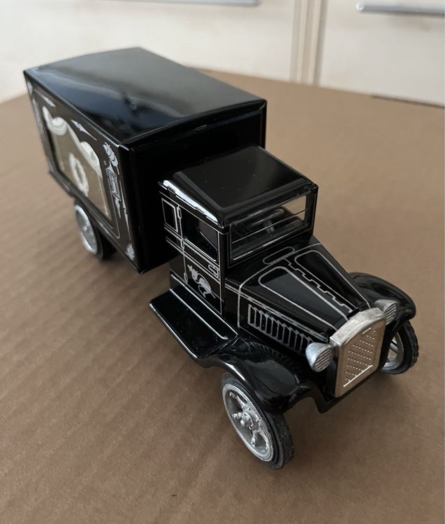 Blech Auto Leichenwagen (Neu (gemäss Beschreibung)) in für CHF 22 – mit ...
