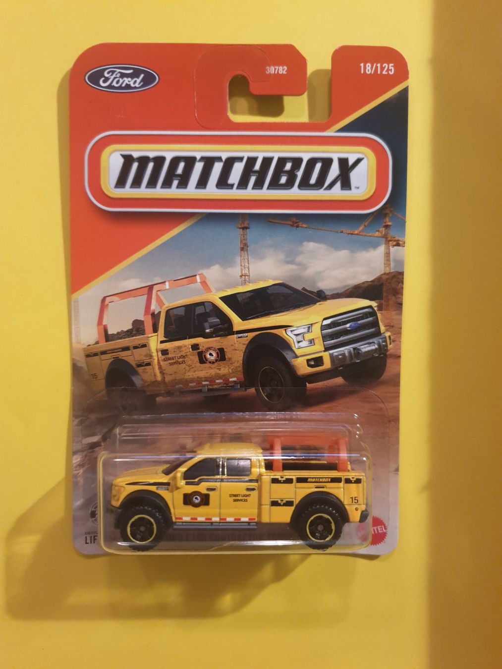 Matchbox 2015 FORD F150 CONTRACTTOR TRUCK (Neu und originalverpackt) in ...