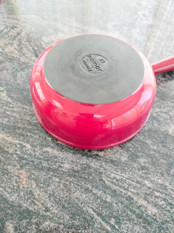 Caquelon de marque Nomar France 23 en fonte émaillée | Kaufen auf Ricardo