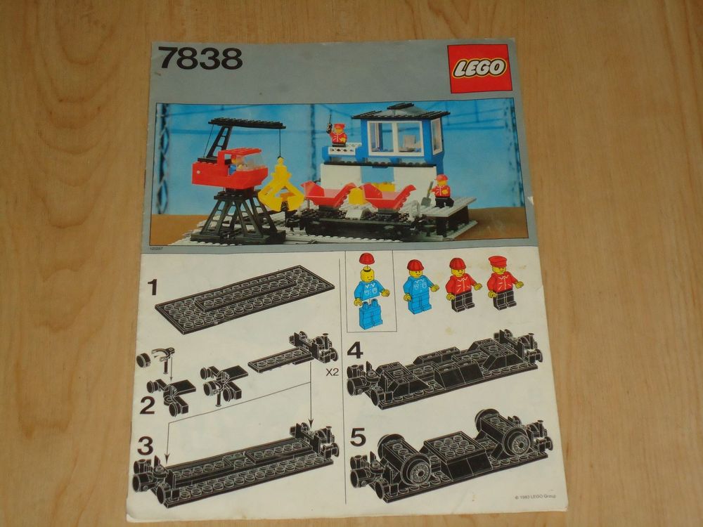 Lego 7838 Güterbahnhof 1983 Bauplan (Gebraucht) in Schattdorf für CHF 7 ...