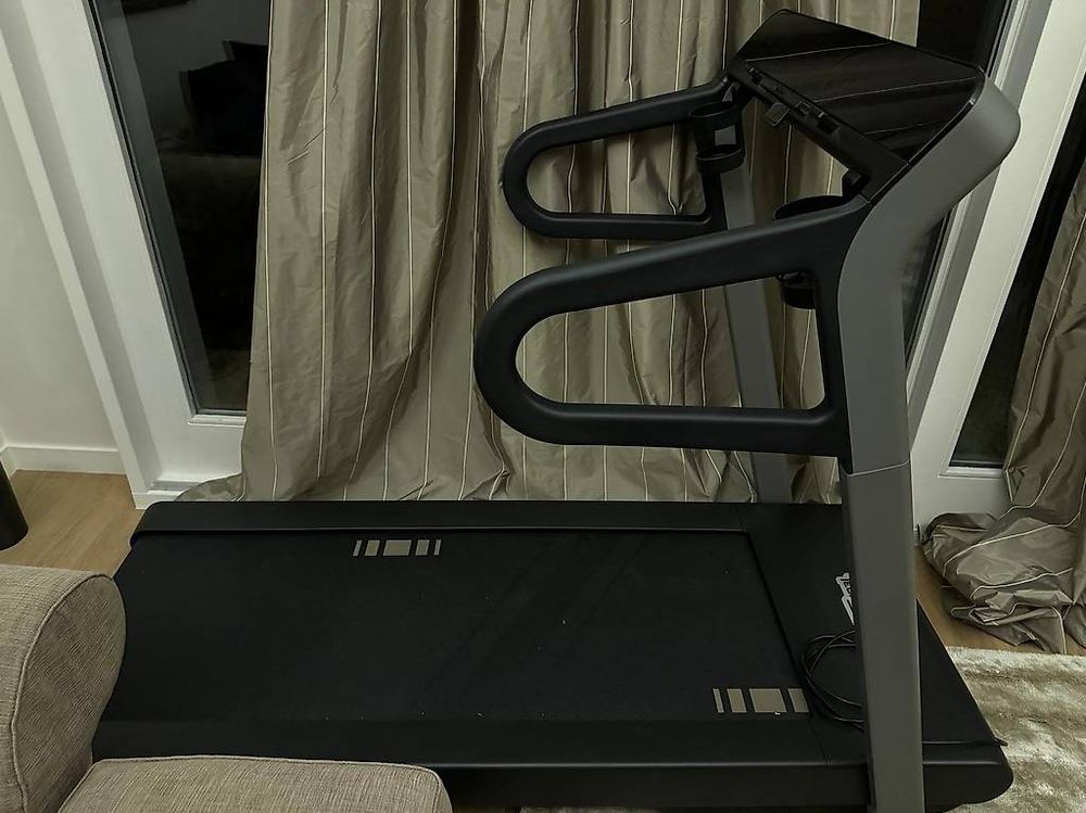 Tapis de course Technogym MyRun - Possibilité de livraison | Kaufen auf ...