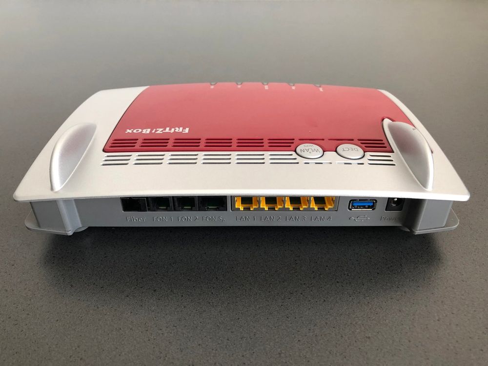 AVM FRITZ!Box 5490 Router Glasfaser Fiber | Kaufen auf Ricardo