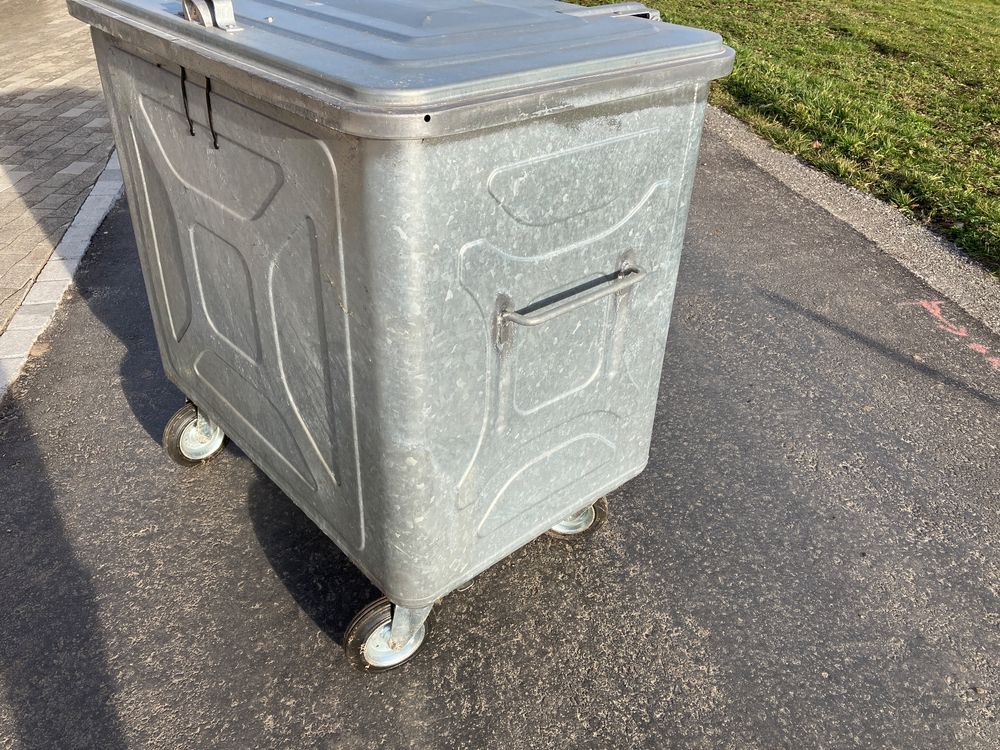 Abfallcontainer (Gebraucht) in für CHF 180 – nur Abholung auf Ricardo ...