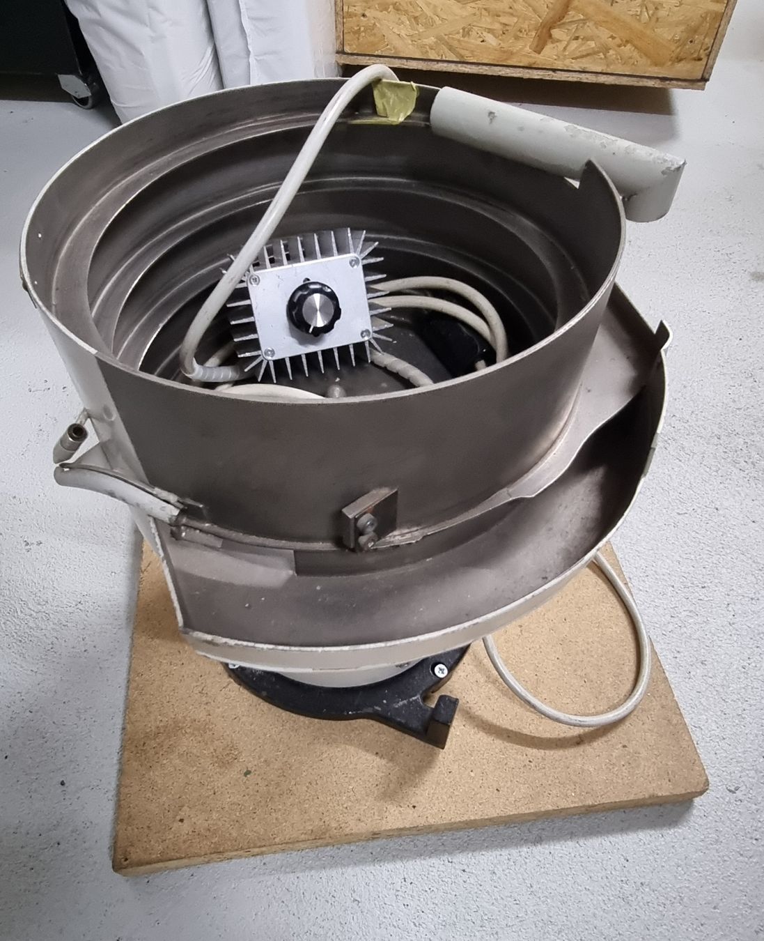 RNA SRC-N 200-2 R Zuführsystem - Industriequalität. (Gebraucht) in ...