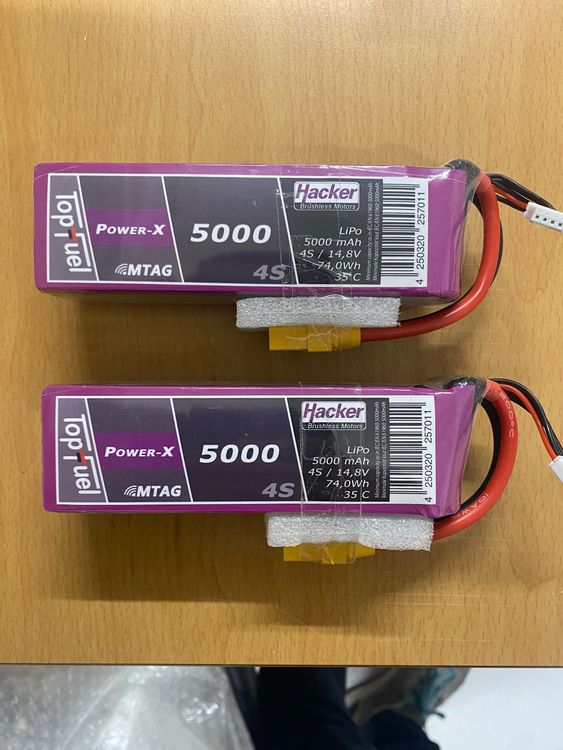 Hacker 4s Lipo 2 Stück (Neu und originalverpackt) in für CHF 221 – mit ...