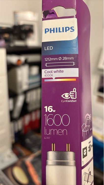 LED Röhre Philips 1212mm 16W Cool White (Neu und originalverpackt) in Anglikon für CHF 5 – nur ...
