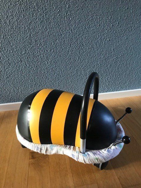 **Wheely Bug Biene***Laufen lernen, rutschen, Spass haben** | Kaufen auf Ricardo