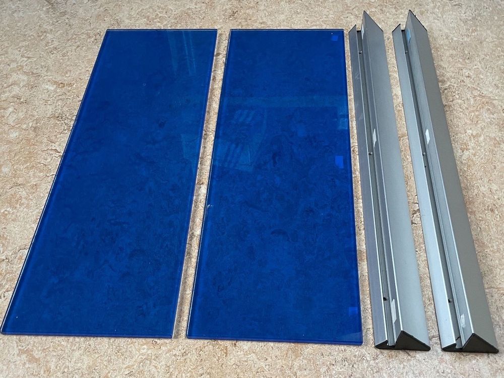 Wandtablar Glas (Gebraucht) in Maienfeld für CHF 20 – mit Lieferung auf Ricardo kaufen