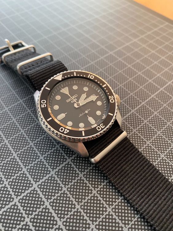 Seiko 5 Sports 4R36-07G0 (Gebraucht) in Bern für CHF 199 – mit Lieferung auf Ricardo kaufen