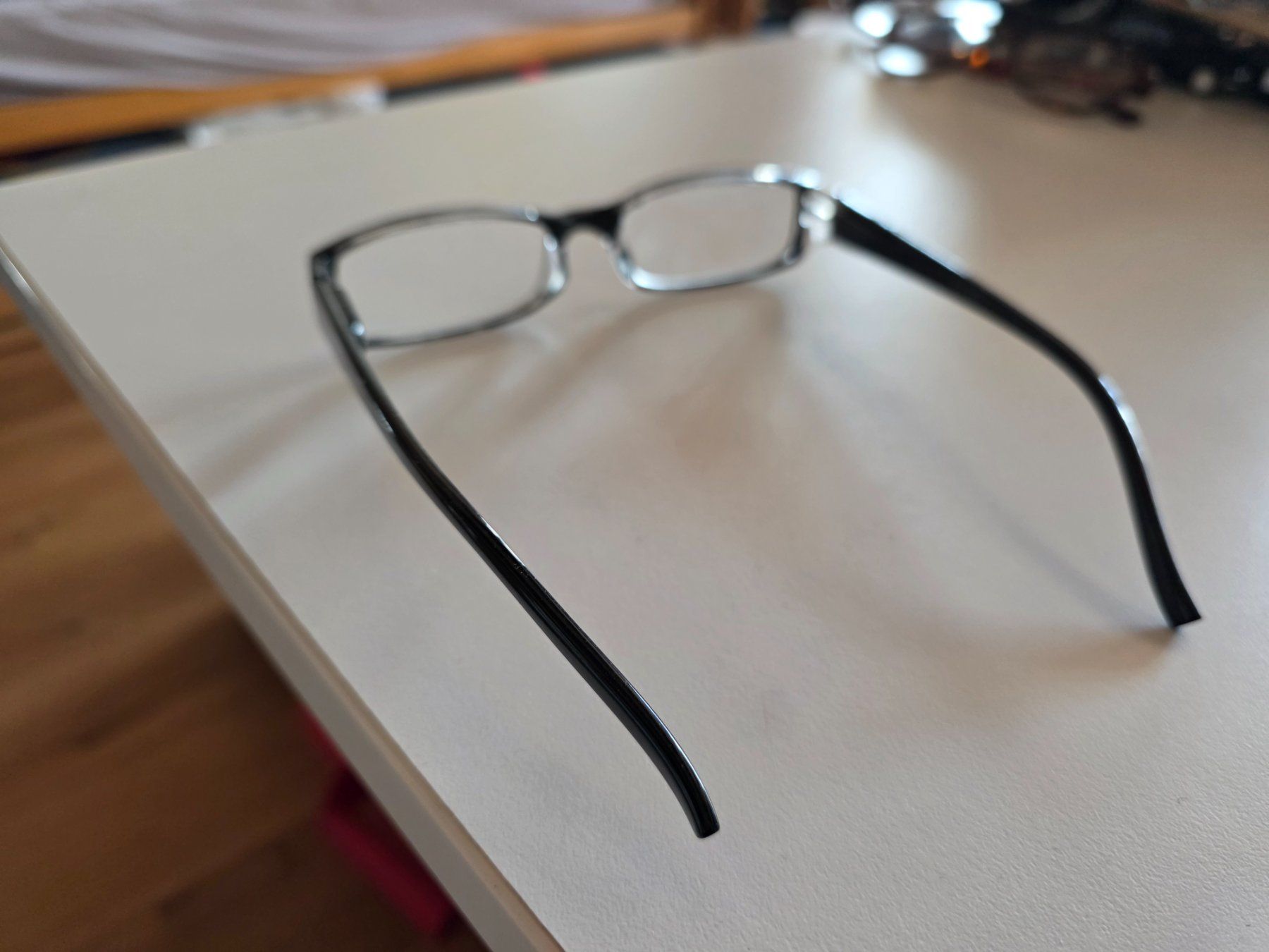 Stylische Kunststoff Lese Brille Genius + 1.00 dpt mit Etui (Gebraucht ...