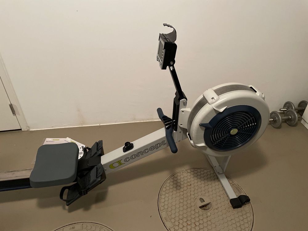 Concept 2 (PM4) Rowing Machine (mod: D) (Gebraucht) in Founex für CHF ...