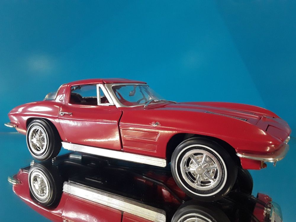 Corvette Stingray __ 1963 __ von ERTL __ metall __ 1:18 (Gebraucht) in Uerikon für CHF 19 – mit ...