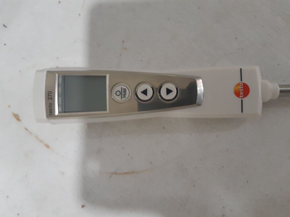 Testo 270 Frittieröl-Tester, Messung des TPM-Wertes (Gebraucht) in ...