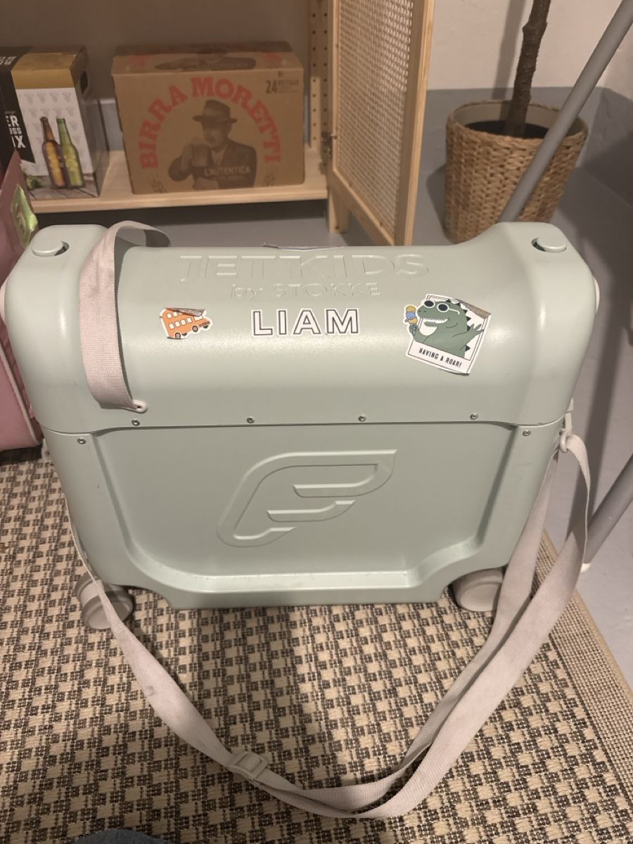 Stokke Jetkids Koffer (Gebraucht) in Aarau für CHF 60 – mit Lieferung ...