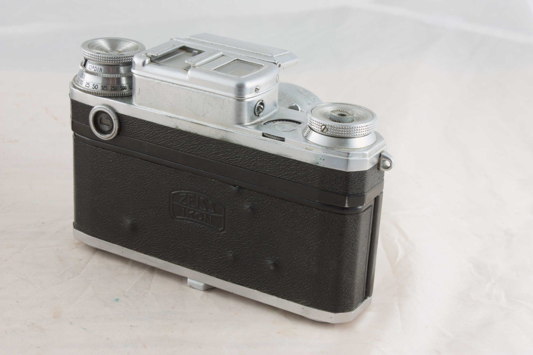 Contax III + Carl Zeiss Jena Sonnar 1:2 f=5cm (Gebraucht) in Zürich für ...