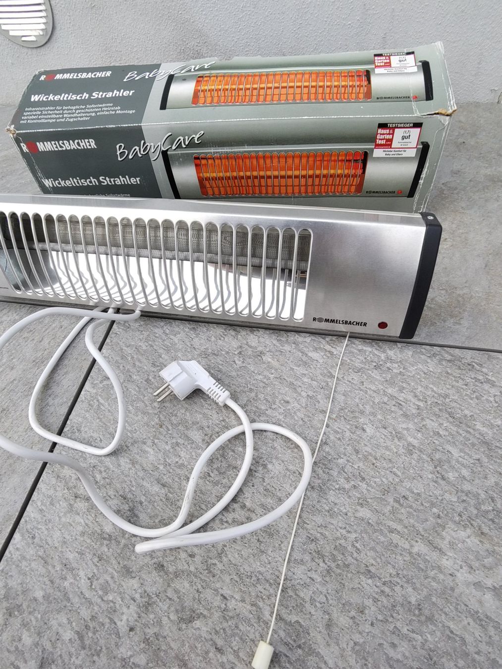 Lampe chauffante/table à langer Rommelsbacher en bon état. (D'occasion ...