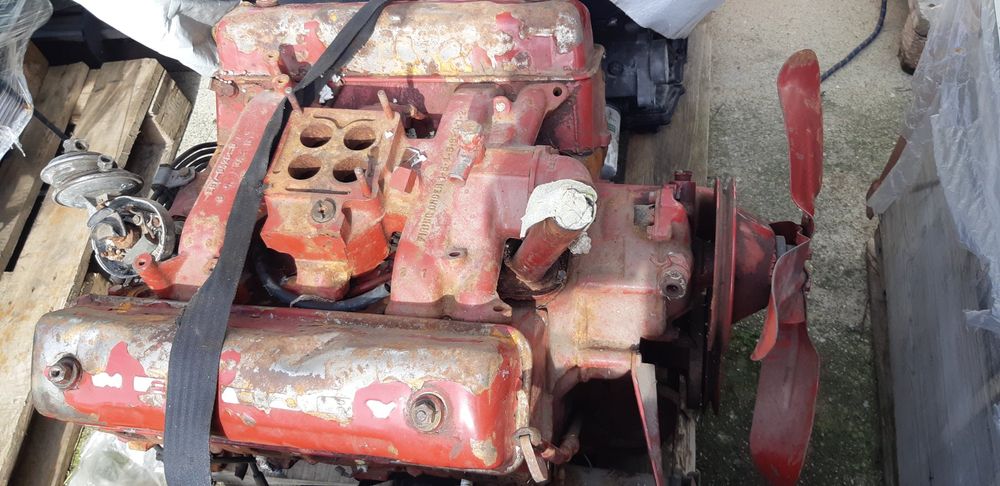 Ford V8 Mercury 1956 Y Motor 292 oder 312 (Gebraucht) in Siselen BE für ...