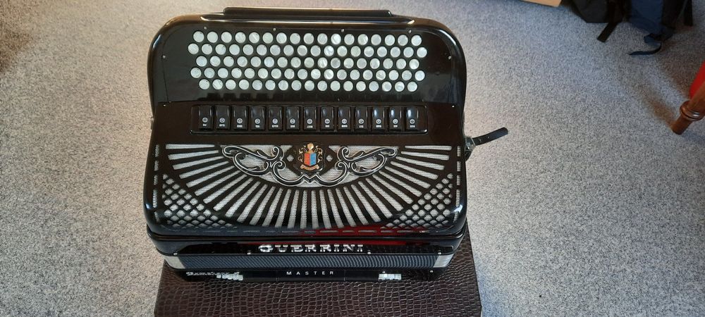 Knopfhandorgel Guerrini "Symphony 5" (Gebraucht) in Schenkon für CHF ...