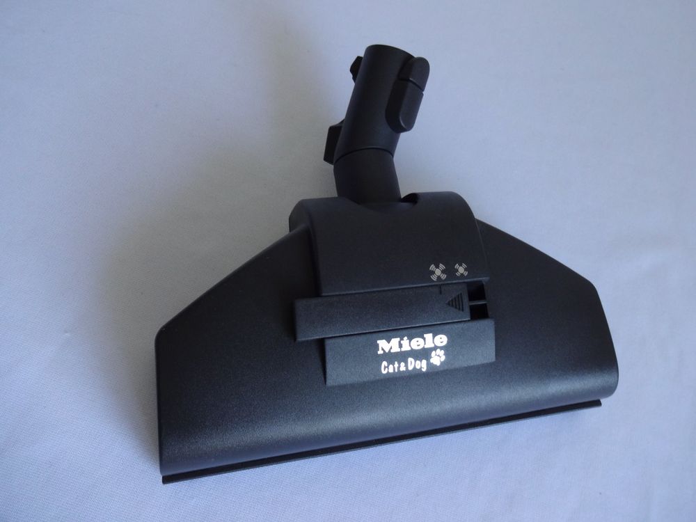 Miele Cat & Dog Bürste (Neu (gemäss Beschreibung)) in Frauenfeld für ...