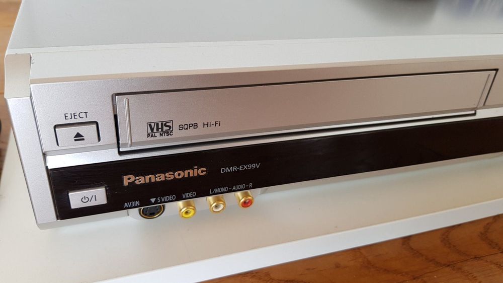 Panasonic DMR-EX99 DVD-R/ VHS/ HDD DVB-T (Gebraucht) in Bassersdorf für ...