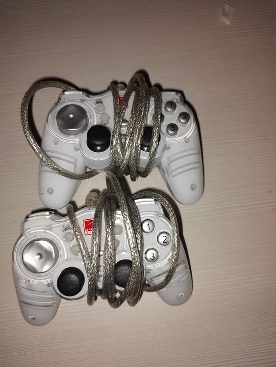2x Joypad Speed Link USB, PC, bianchi 🕹️🎮 | Kaufen auf Ricardo