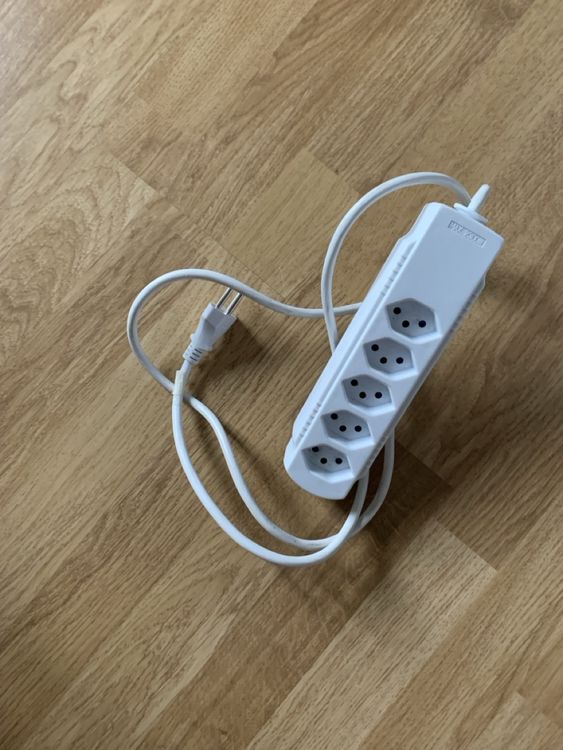 Steckerleiste mit 5 Steckplätzen | Kaufen auf Ricardo