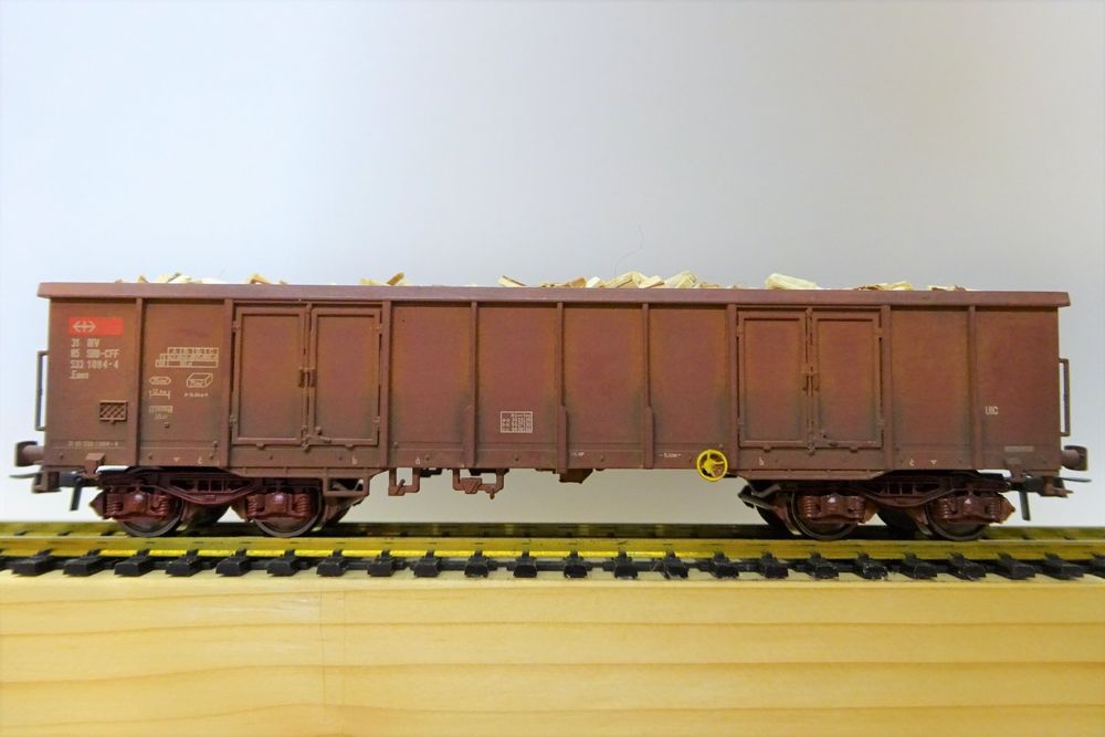 Roco SBB Set à 2 Hochbordwagen mit Holzladung DC.H0. (Gebraucht) in Werthenstein für CHF 47 ...