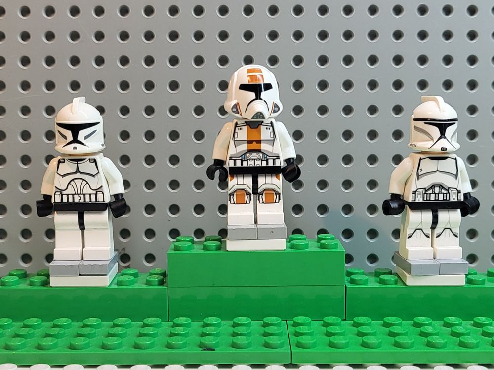 3 Lego-Minifiguren aus der Serie Star Wars (Gebraucht) in Wauwil für ...