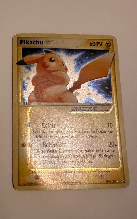 Pikachu Gold Star 2006 (Gebraucht) in Sierre für CHF 280 – mit ...