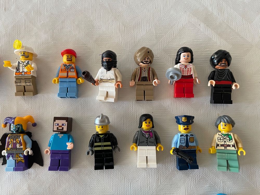 50 Figuren lego (1) | Kaufen auf Ricardo