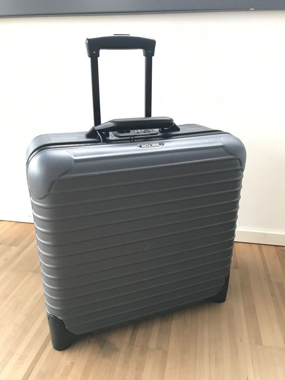 Rimowa Business Trolley Cabin Salsa 41x41x20 Grau (Gebraucht) in Zürich für CHF 225 – mit ...