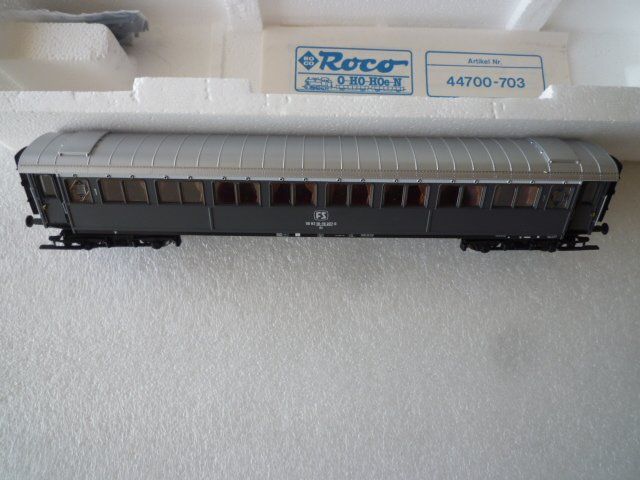 ROCO 44703 Carozza grigia FS Tipo Az Ep.III-IV (Gebraucht) in Chevenez ...