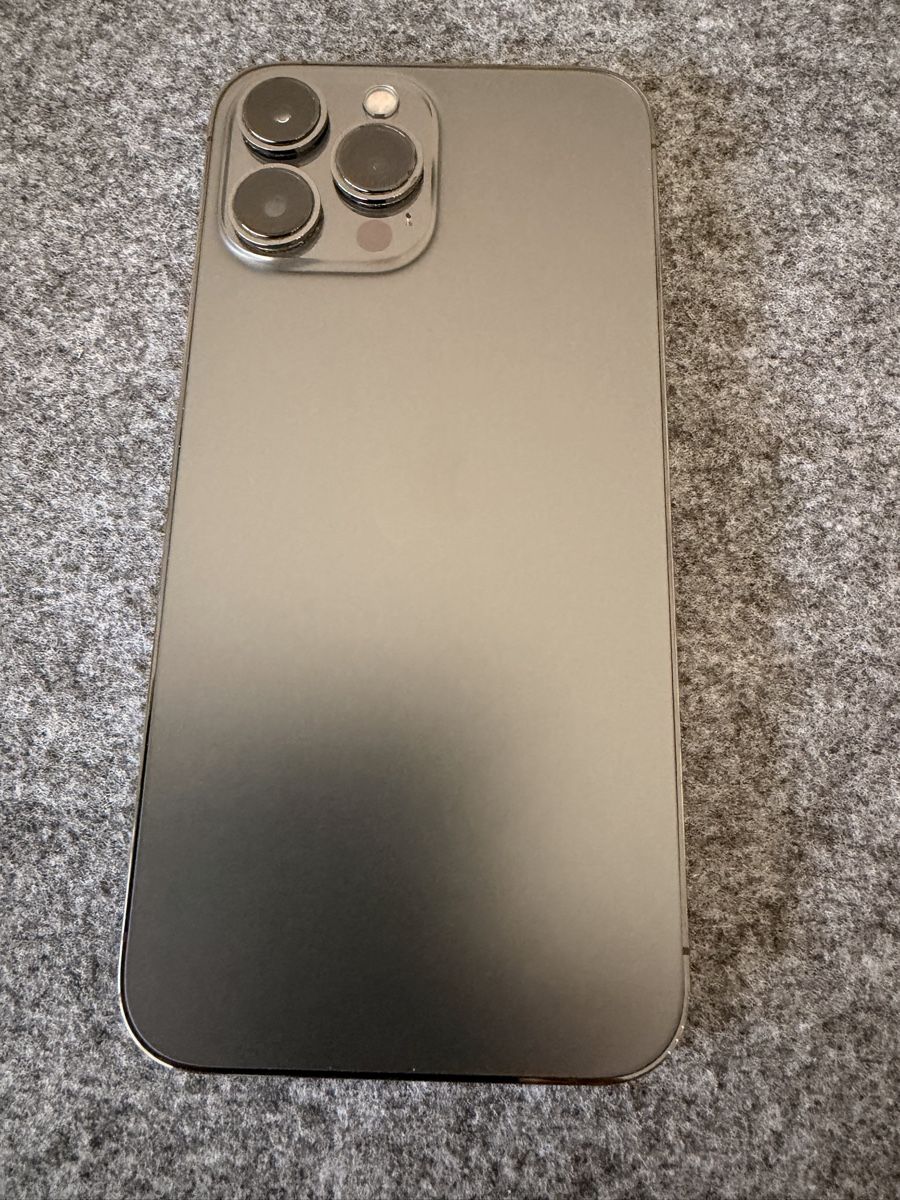 Apple iPhone 13 Pro Max 128GB, Graphit - 84 % Akku sehr gut (Gebraucht ...