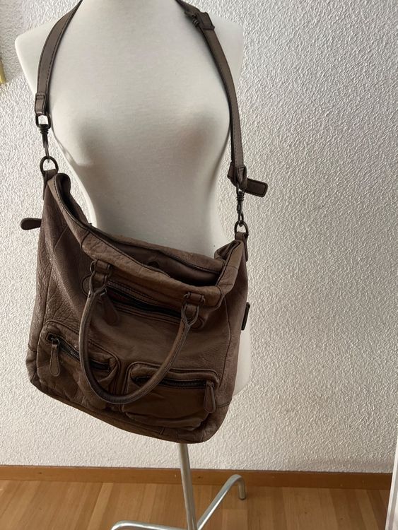 Tolle grosse Leder Tasche Liebeskind (Gebraucht) in Maienfeld für CHF 29.9 – mit Lieferung auf ...