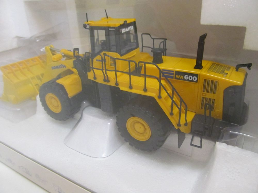 KOMATSU WA 600 1:50 UH - MODELL | Kaufen auf Ricardo