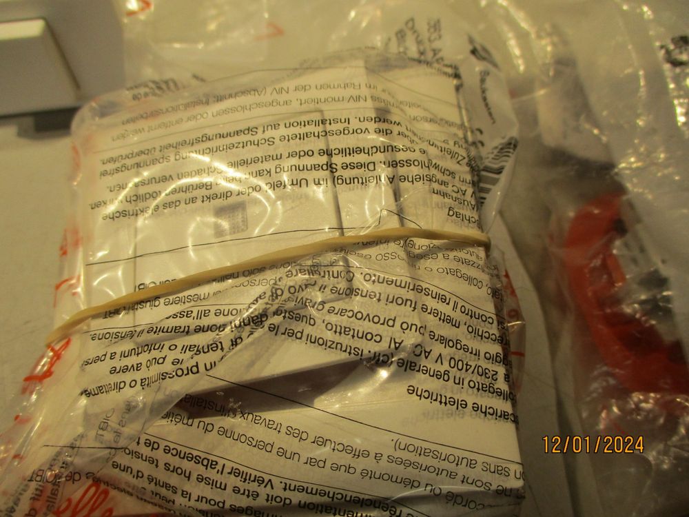 SCHALTERSET FELLER 7563.AR.BSE + 920-7560.FMI-FL.61 (Neu und ...