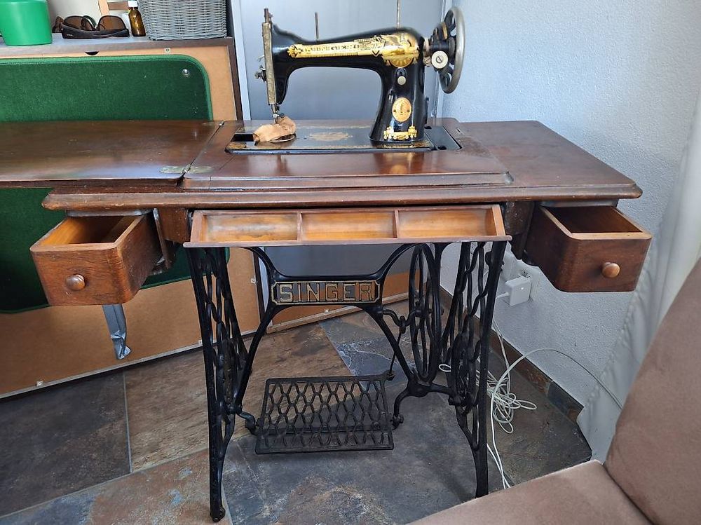 Alte Singer Nähmaschine, Modell No.15,Jahrgang 1960 top! (Gebraucht) in Fahrweid für CHF 450 ...