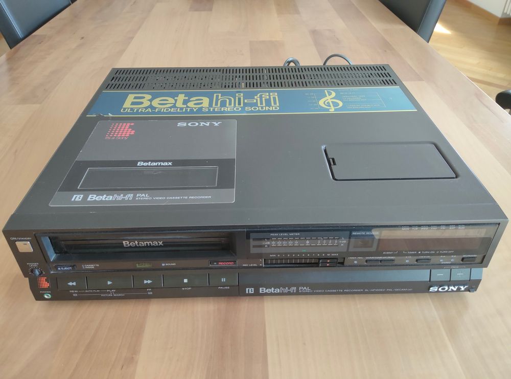 Sony Beta Video Cassette Recorder SL-HF100EC (Gebraucht) in Siebnen für CHF 170 – mit Lieferung ...