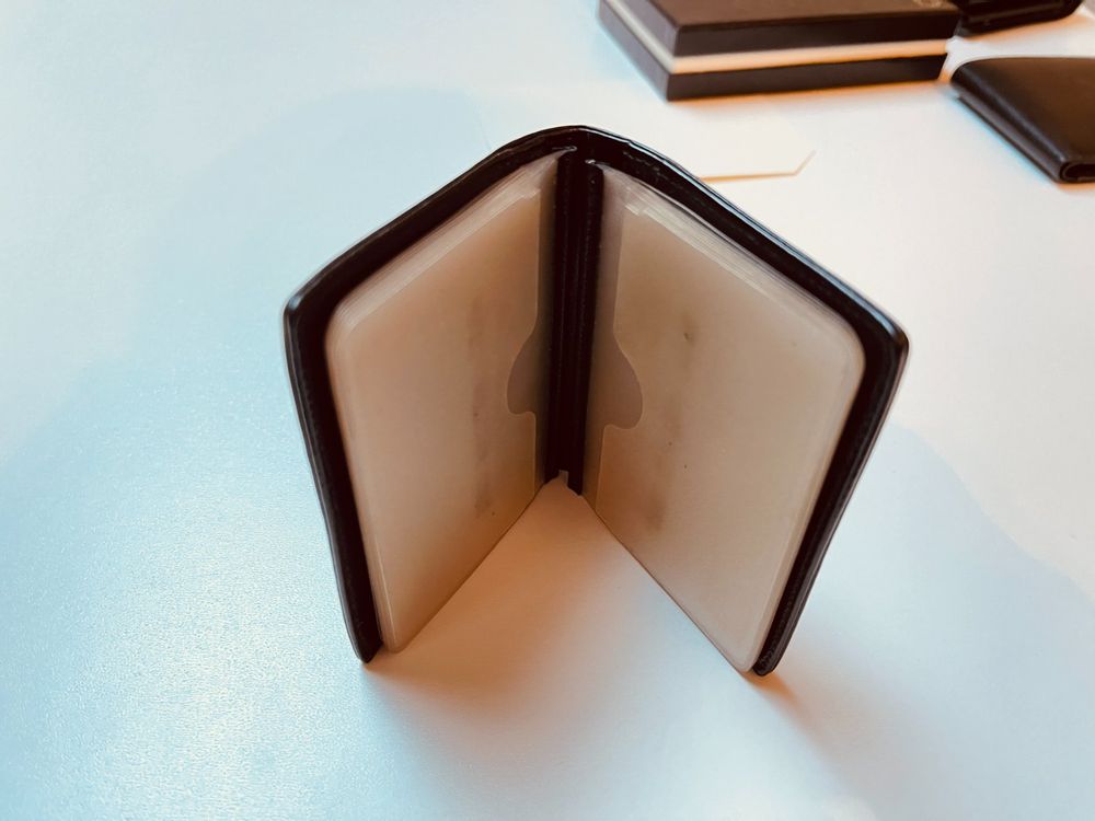 MONTBLANC Porte carte avec soufflet plastique | Kaufen auf Ricardo