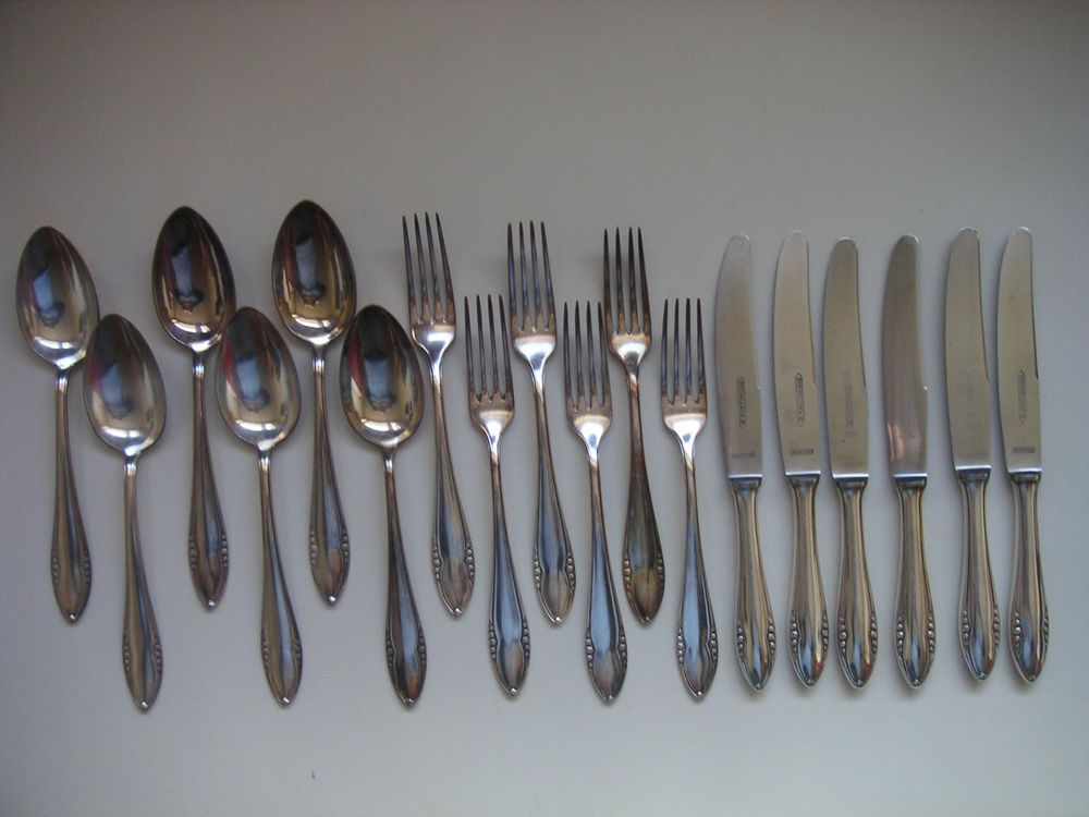 Wellner Dessertbesteck, versilbert 90/45, 18 teilig (Gebraucht) in Ermatingen für CHF 57 – mit ...
