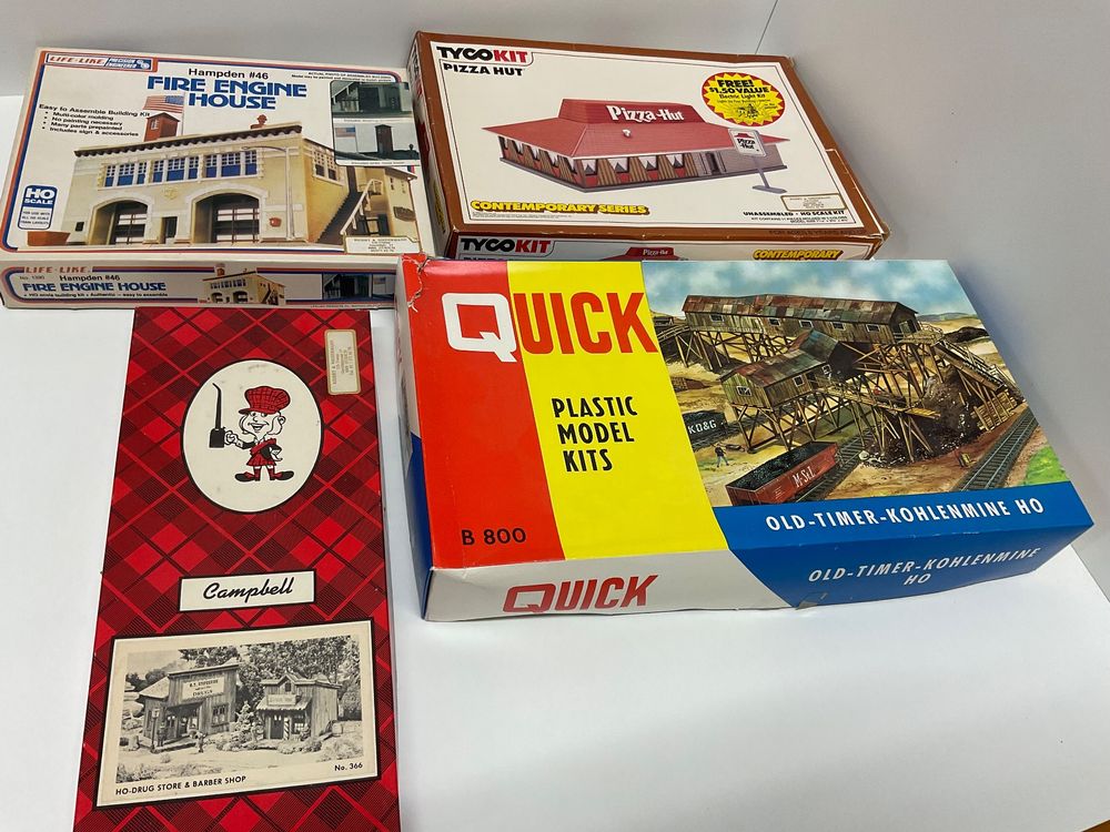 Konvolut an US Bausätze in H0 diverse Plastik und Holz (Gebraucht) in ...