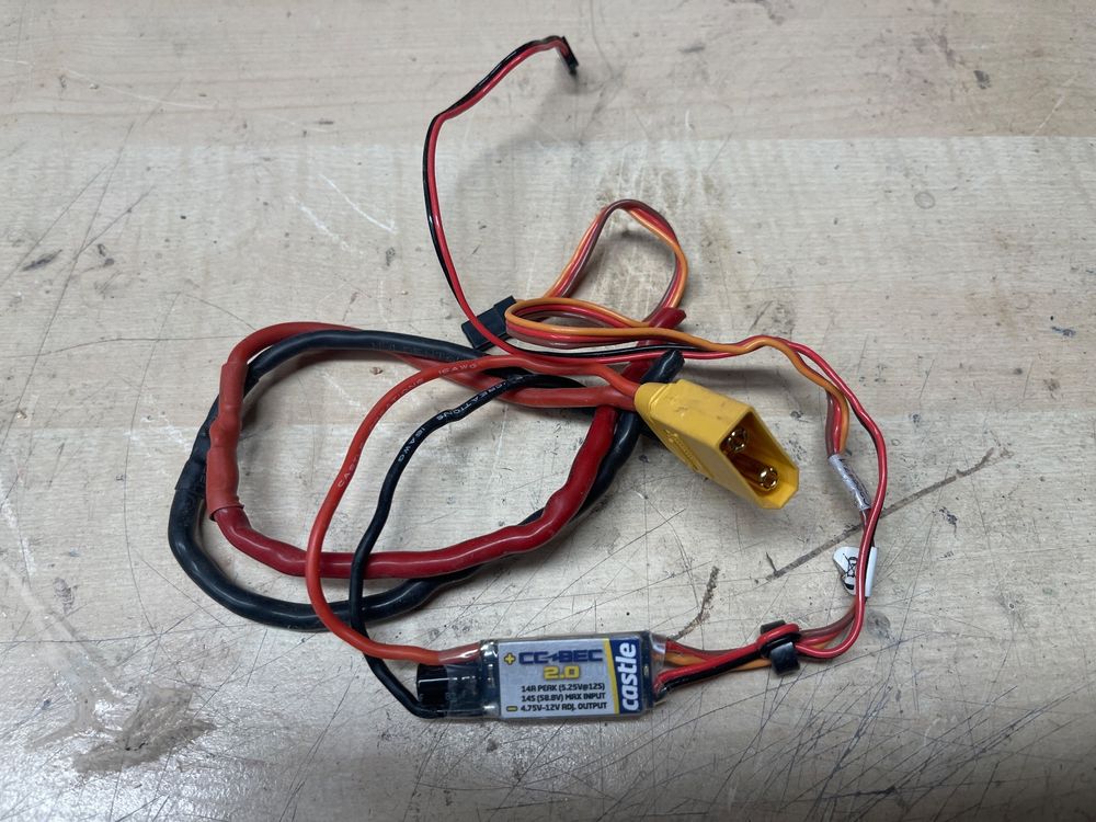 Castle BEC 2.0 mit XT90 Stecker RC Flugzeug Stromversorgung | Kaufen ...
