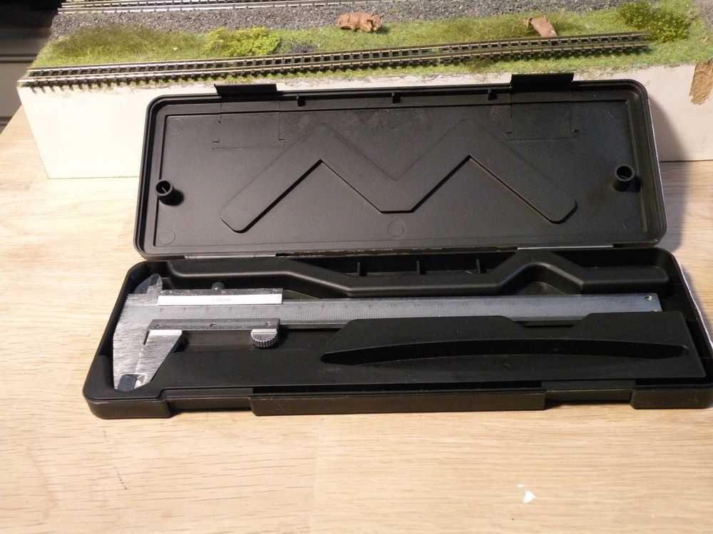 Schiebelehre (Neu und originalverpackt) in Steffisburg für CHF 15 – mit Lieferung auf Ricardo kaufen