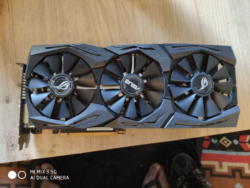 GPU Rog Strix 1080TI 11GB GDDR5X (Funktioniert 100%) | Kaufen auf Ricardo