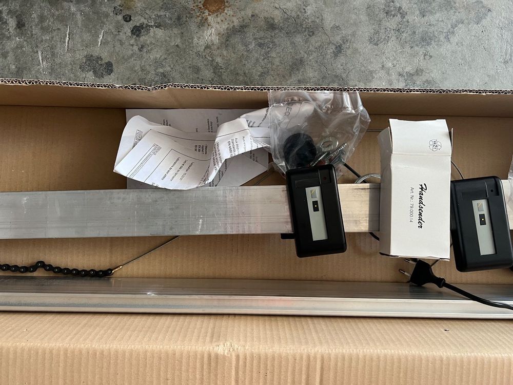 Garagentoröffner Einhell taf 362-M (Neu und originalverpackt) in Studen ...