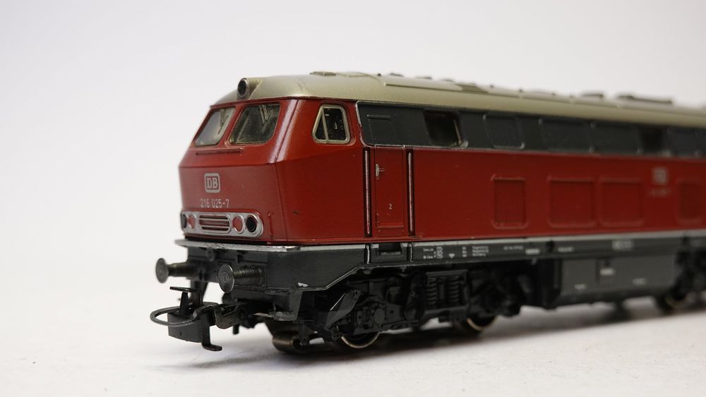 e4 Märklin 3075 DB BR 216 Diesellok rot (Gebraucht) in Thun für CHF 33.9 – mit Lieferung auf ...
