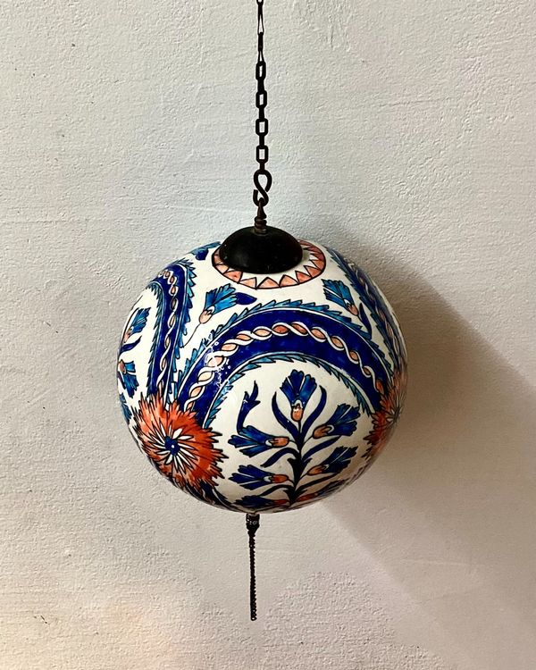 E., Abholung in Thusis bis 22. September: Kugel Iznik antik (Gebraucht) in Klosters für CHF 10 ...